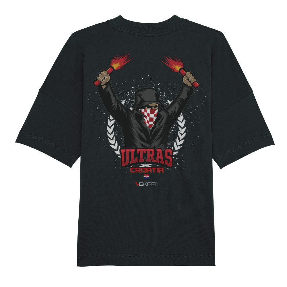 "Ultras" - Oversized T-Shirt – EKIPA